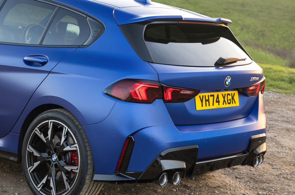 1.5 120i MHT M Sport Hatchback 5dr Petrol Hybrid DCT Euro 6 (s/s) (170 ...