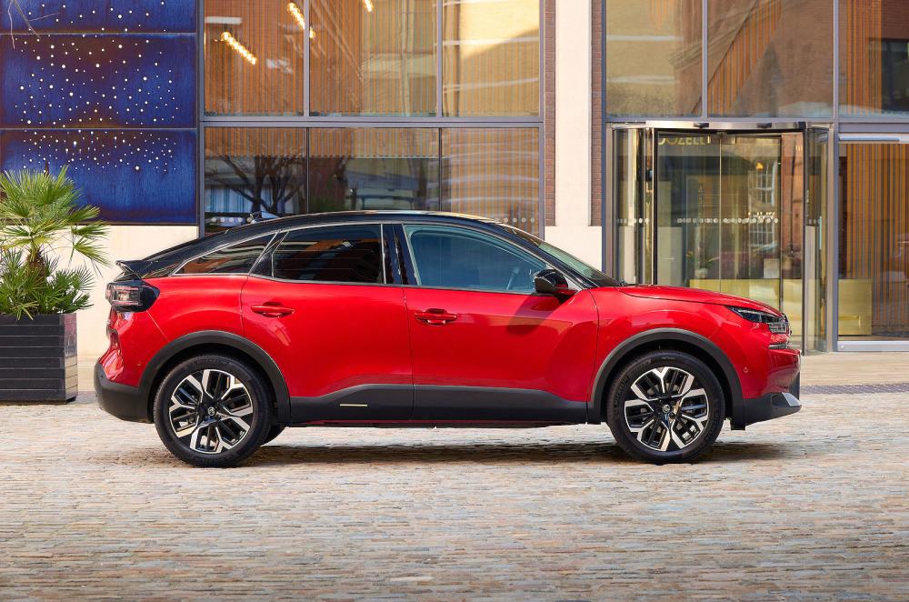 1.2 PureTech MHEV MAX Hatchback 5dr Petrol Hybrid e-DSC Euro 6 (s/s ...