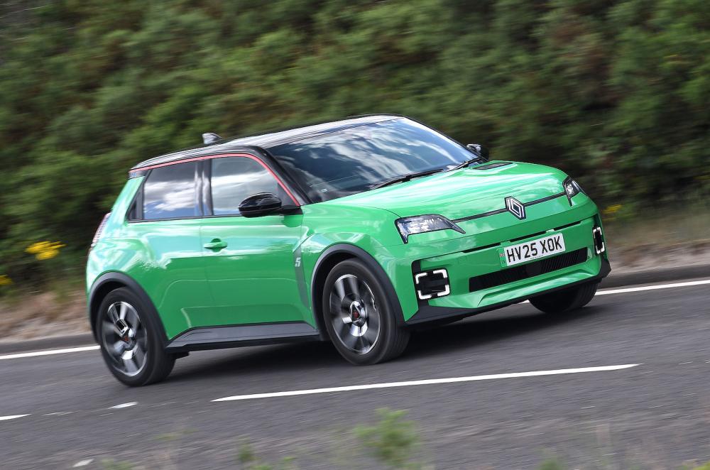 urban range 40kWh evolution Hatchback 5dr Electric Auto (120 ps) | What ...