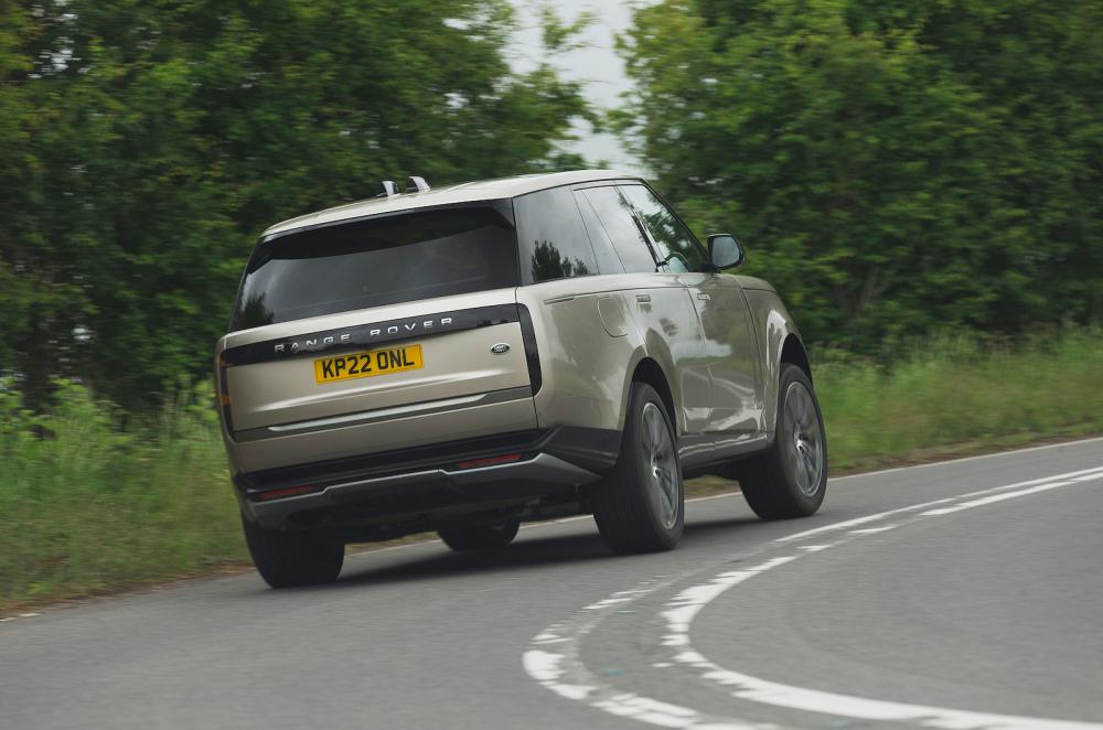 3.0 P550e 38.2kWh Autobiography SUV 5dr Petrol Plug-in Hybrid Auto 4WD ...